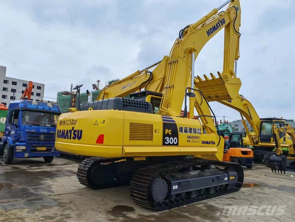 Komatsu PC 300-8, 2022, Minhang District, 上海, China - Mascus UK