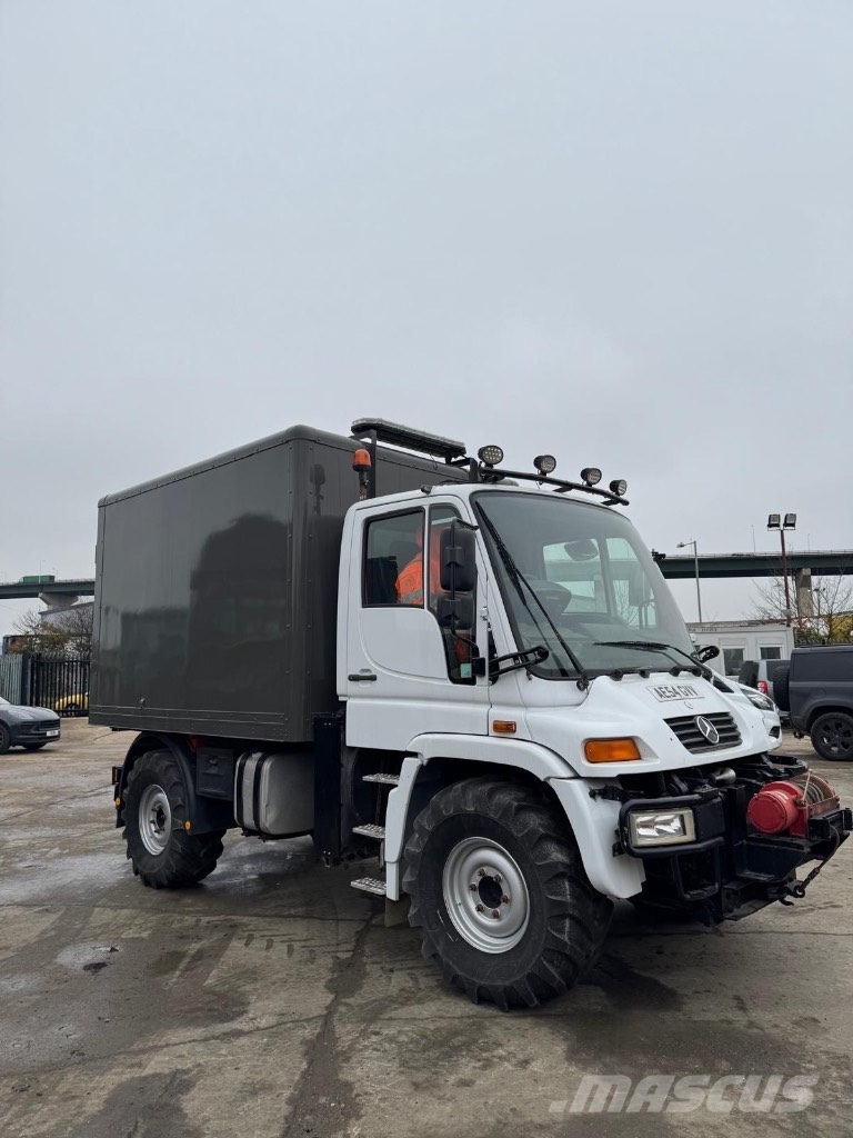Unimog U300, 2014, West Thurrock, Essex, United Kingdom - Used utility ...