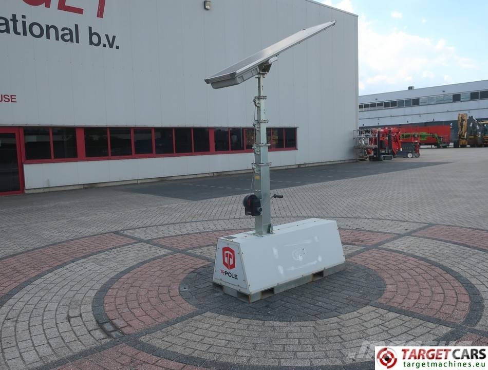 Trime X-Pole Led Solar Tower Light 2x25W, 2020, Eindhoven, Pays-Bas ...