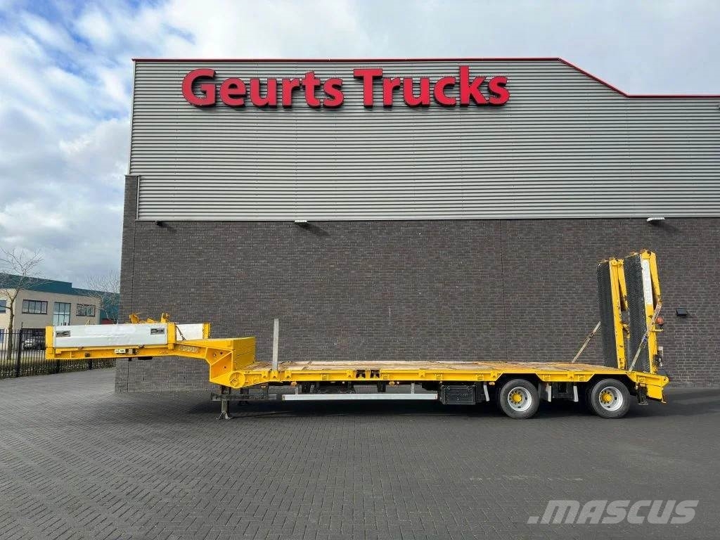 Goldhofer STZ-L2-22/80A SEMI LOWLOADER/DIEPLADER/TIEFLADER, 2007 ...