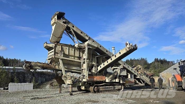 Metso Nordberg LT 1100 raupenmobiler Kegelbrecher mit Siebanlage, 3943 ...