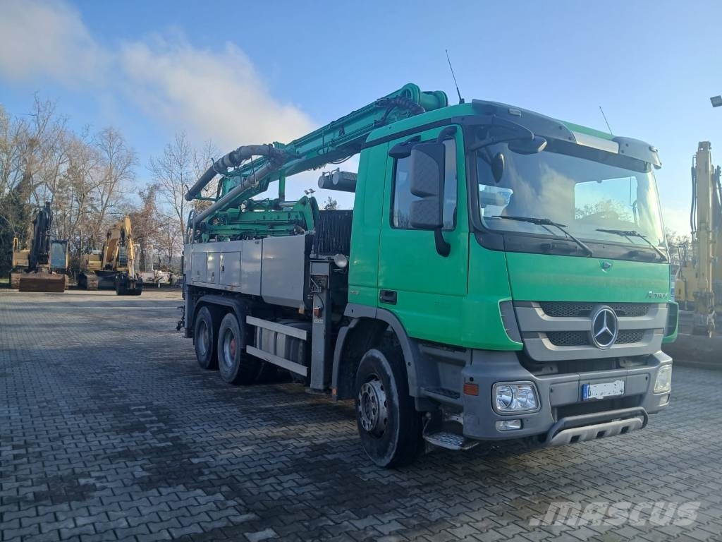 メルセデス·ベンツ Actros 2632 Schwing 24m, 2012, Ludwigsfelde Ot Genshagen, ドイツ ...