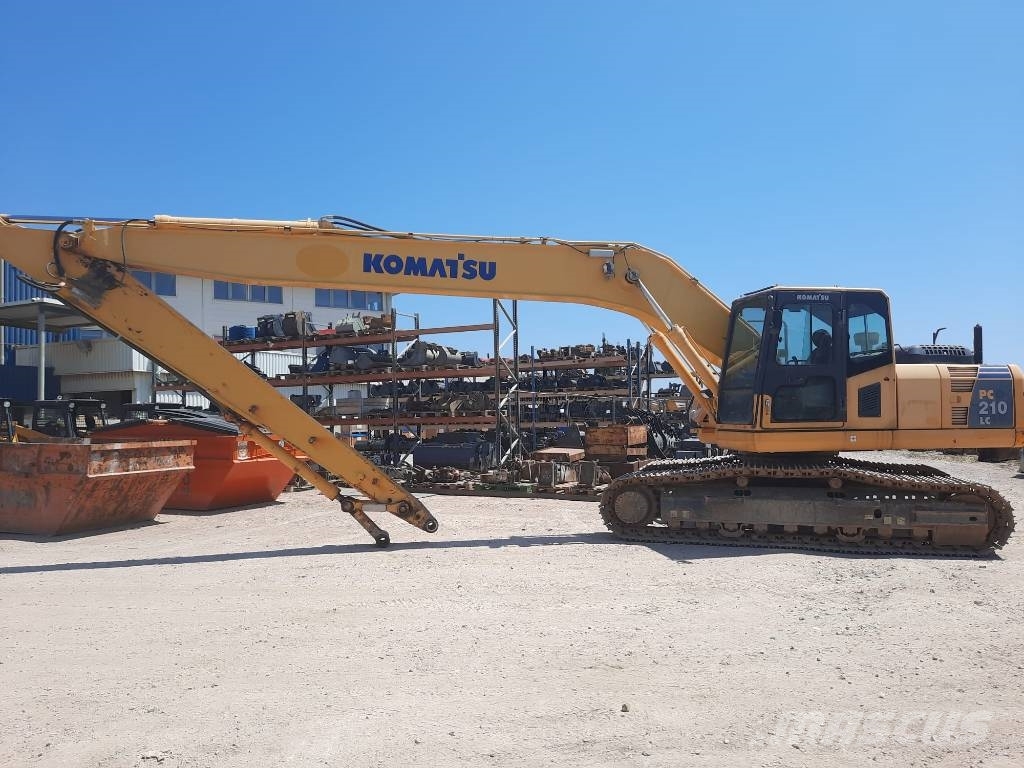 Komatsu PC 210, 2018, PUGET SUR ARGENS, Provence-Alpes-Côte-d’Azur ...