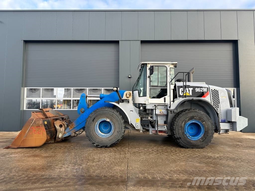 Cat 962 M / **NEW ENGINE**, 2015, Wommels, Friesland, Netherlands ...