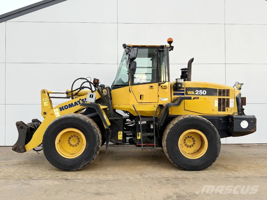 Komatsu WA250-5 - Dutch Machine / 3rd Function, 2008, Veldhoven, Noord ...