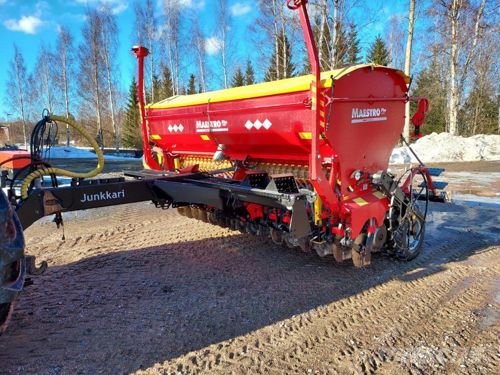 Junkkari Maestro 4000 plus, 2011, Kokkola, Keski-Pohjanmaa, Finland ...