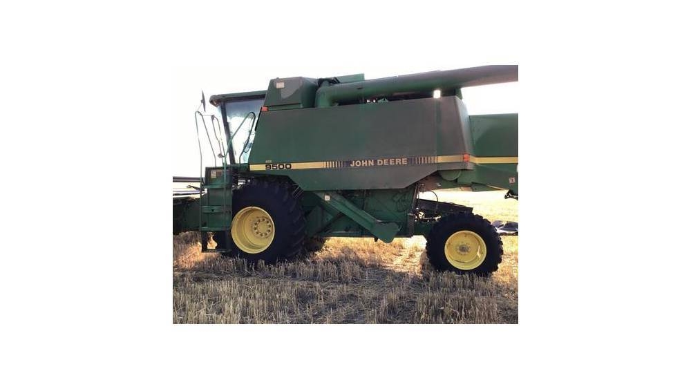 John Deere 9500, Watford, North Dakota, USA - Brukt skurtreskere ...