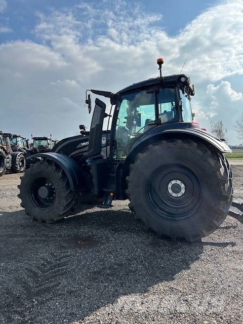 Valtra T 235 D, 2023, BARNACK, STAMFORD, Cambridgeshire, United Kingdom ...