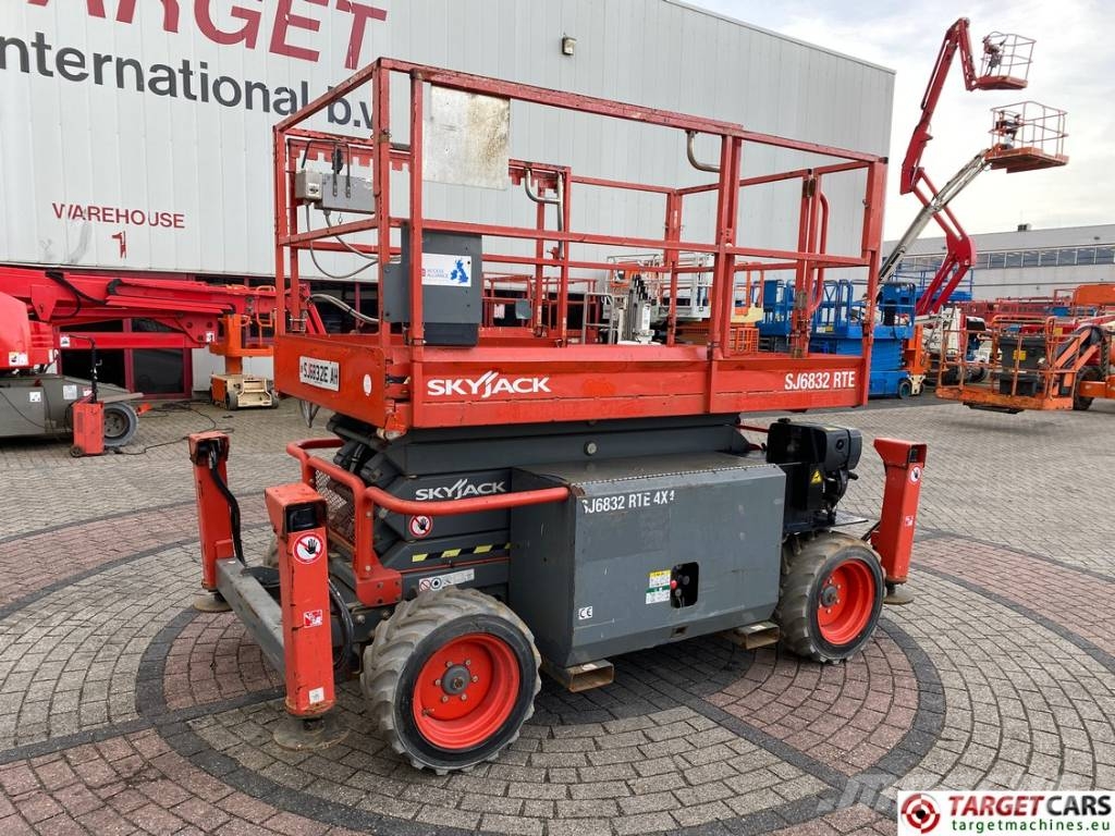 Skyjack SJ6832RTE HyBrid 4x4 Scissor Work Lift 1180cm, 2017, EINDHOVEN ...