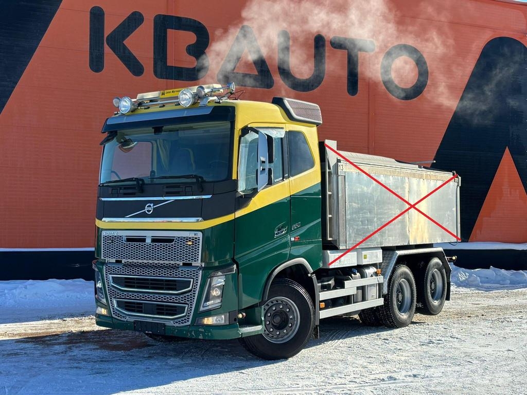 Volvo FH 16 650 6x4 FOR SALE AS CHASSIS / RETARDER / TAN, 2017, Lääne ...