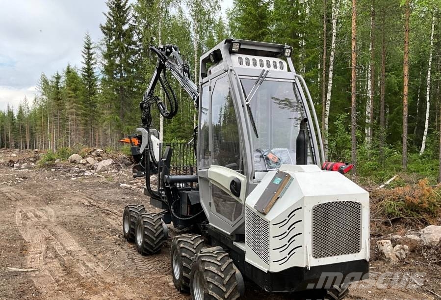 Usewood Combi Master 8x8, 2020, Iecava, Bauskas novads, Letónia ...