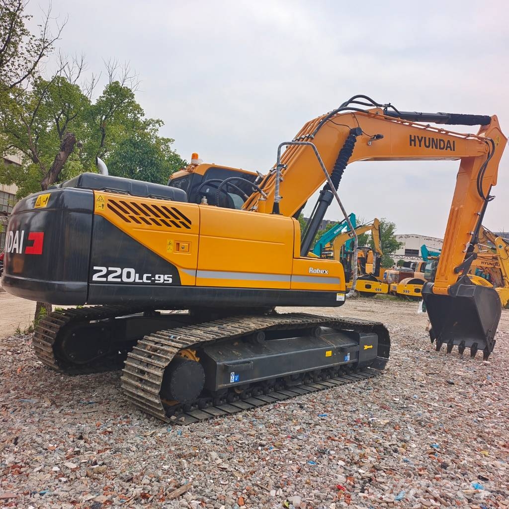 Hyundai 220 LC-9S, 2023, China - Mascus UK