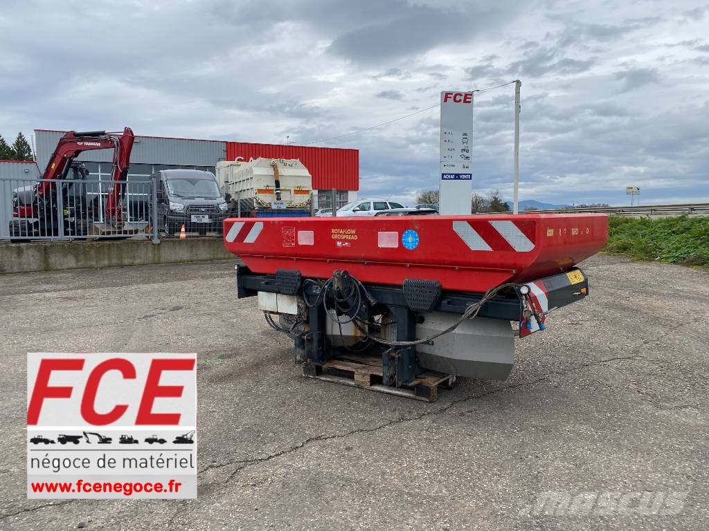 Vicon RO-EDW/GEO-VN400 IsoBus endommagé, 2023, FCE, Grand Est, Ranska ...