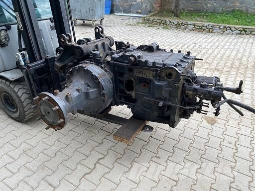 Fendt Favorit 716 REAR AXLE, SERRES, Greece - Used transmission ...