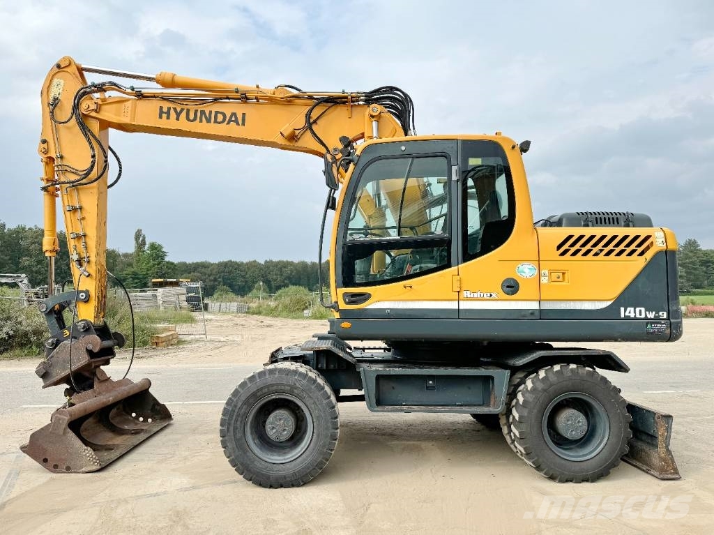 现代 R140W-9 - German Machine / Tilting Bucket, 2013, Veldhoven, Noord ...