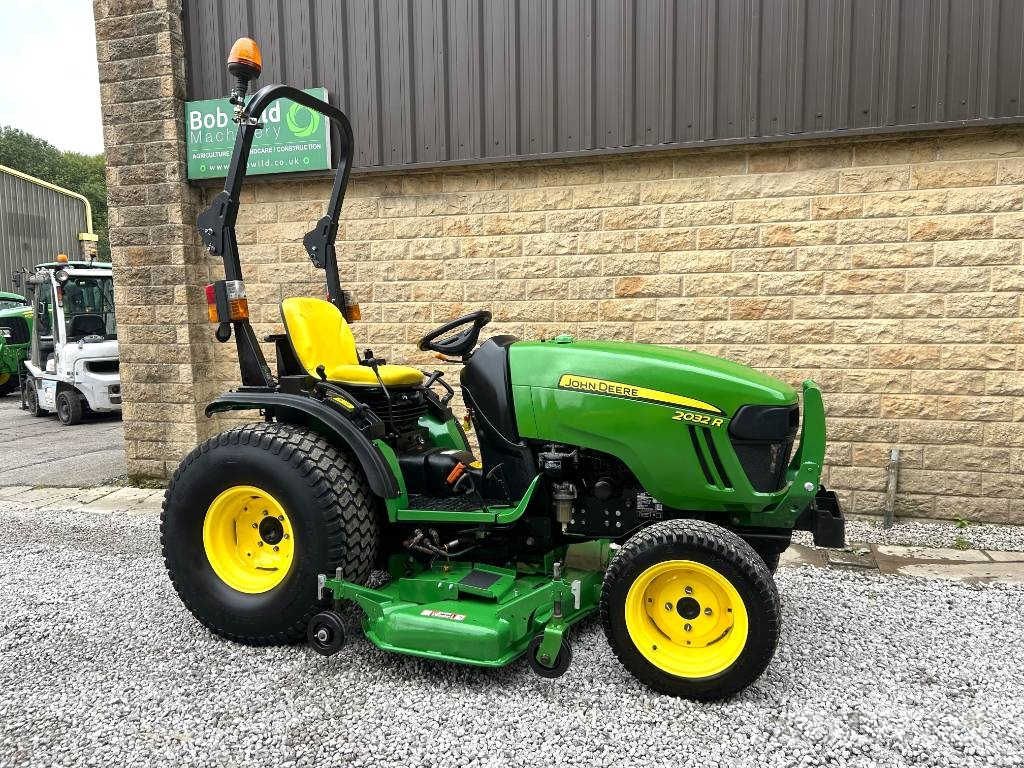 John Deere 2032R, 2015, United Kingdom - Used compact tractors - Mascus