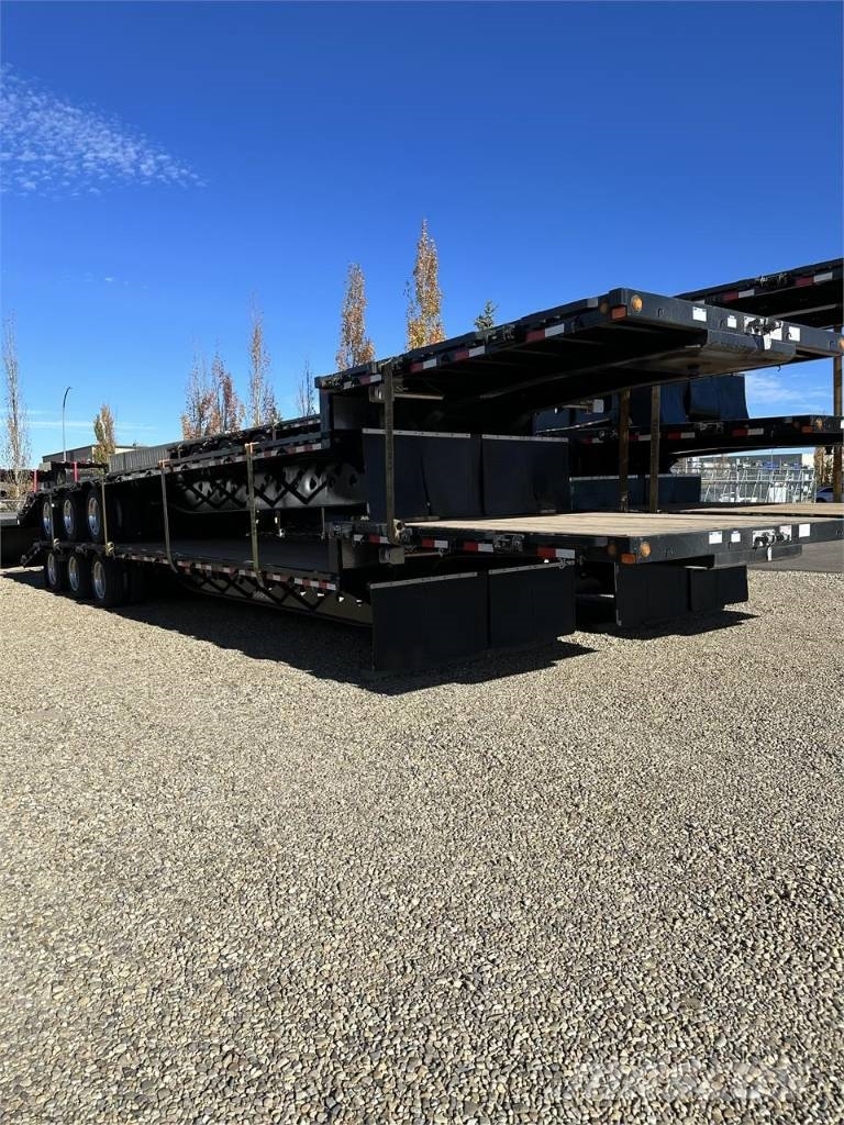 Doepker Ramp Deck/Step Deck With Beavertail/Drop Deck, 2025, Red Deer ...