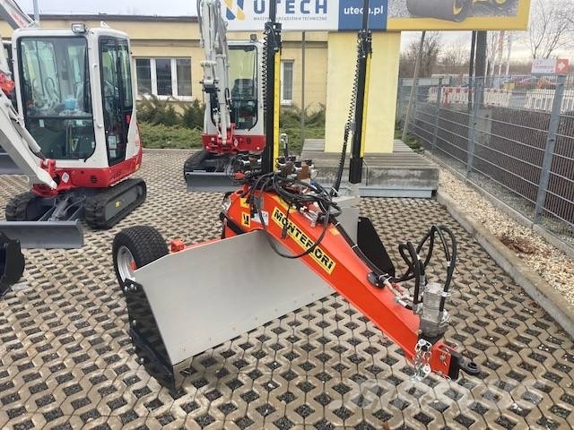 Montefiori równiarka ciągniona Lucciola 2D - graders for rent, Year of ...