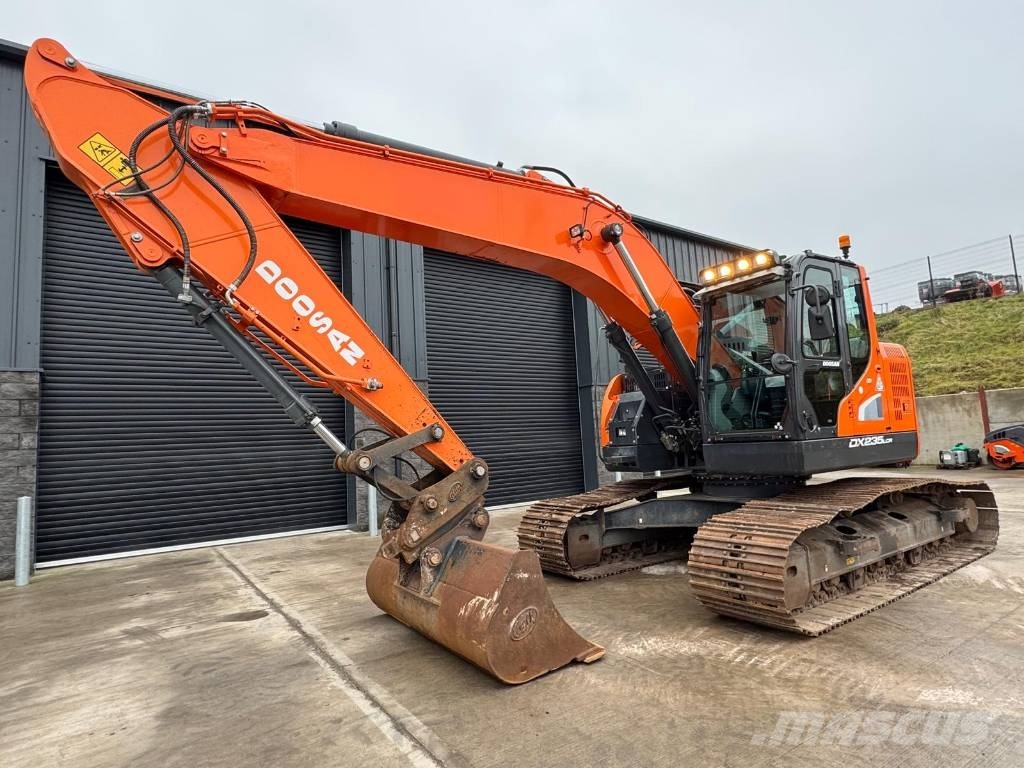 Doosan DX 235 LCR-5, 2017, Omagh, Tyrone, United Kingdom - Used crawler ...