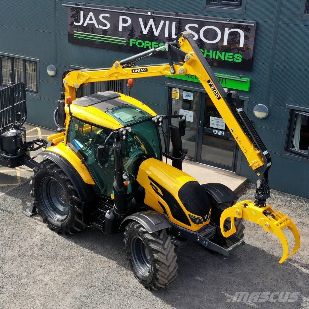 Valtra N134 Tractor c/w Oniar 7500 Loader & JAKE frame, 2018 ...