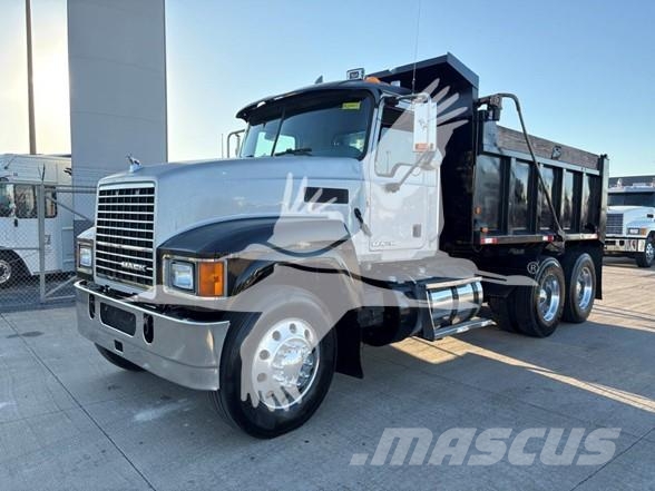 Mack PINNACLE CHU613, 2016, Fort Worth, Texas, United States - Used ...