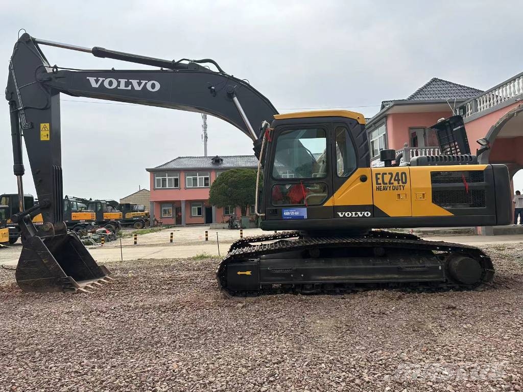 Volvo EC 240, 2020, China - Used crawler excavators - Mascus
