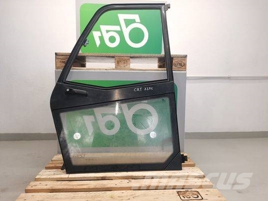 CAT TH 336C door