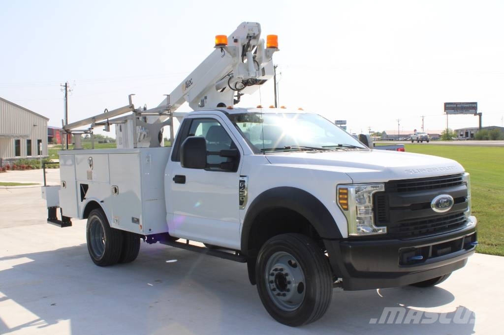 福特 F450 4x2-GAS Altec AT200A, 2019, Bryan, Texas, 美国 - 车载式高空作业车 - Mascus 美国