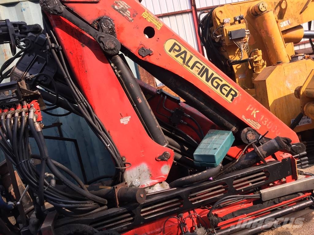 Palfinger PK13000B, 2000, Hong Kong, 中國 - 裝載起重機 - Mascus臺灣