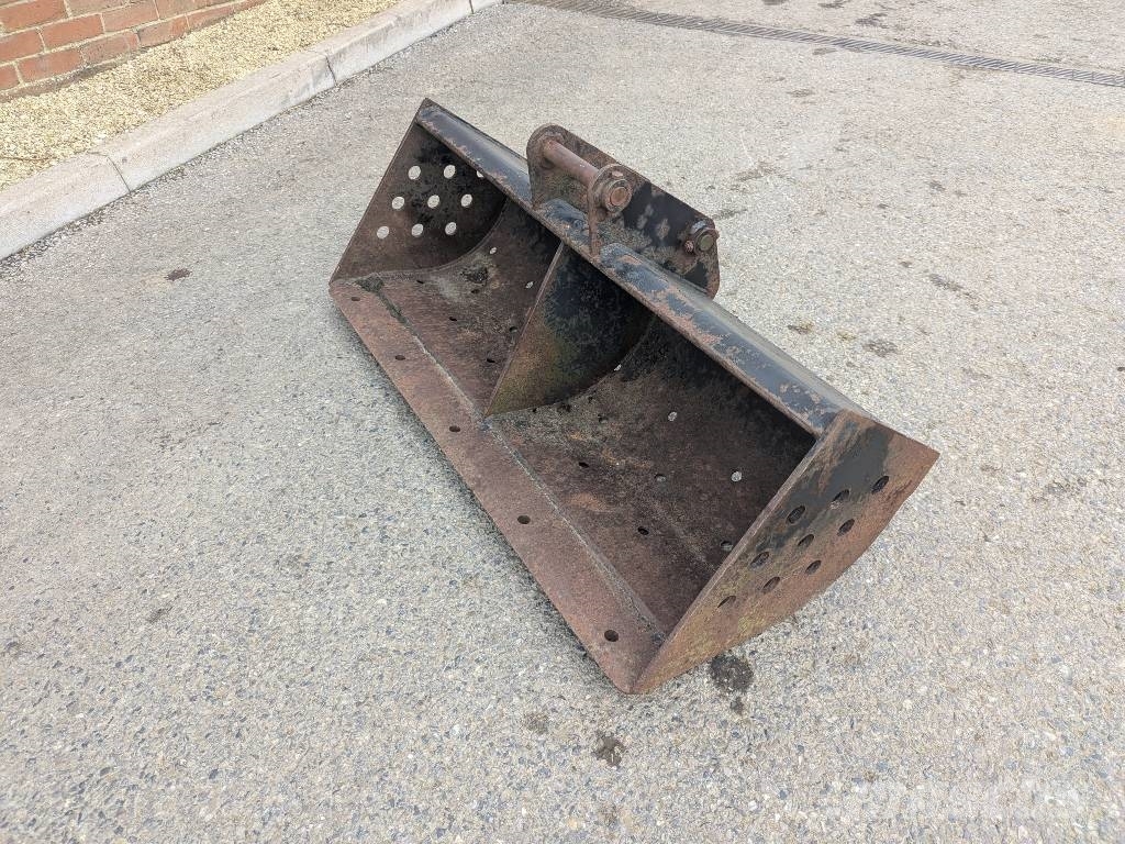 Jcb GRADING BUCKET, United Kingdom - Used screening buckets - Mascus ...