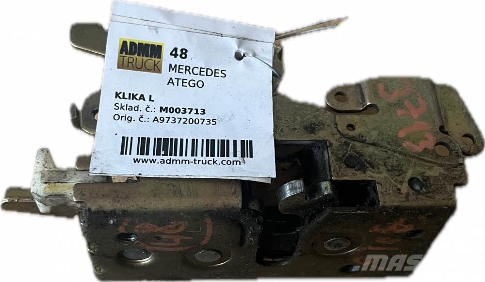Mercedes-Benz ATEGO KLIKA LEVÁ A9737200735, Lišov, República Checa ...