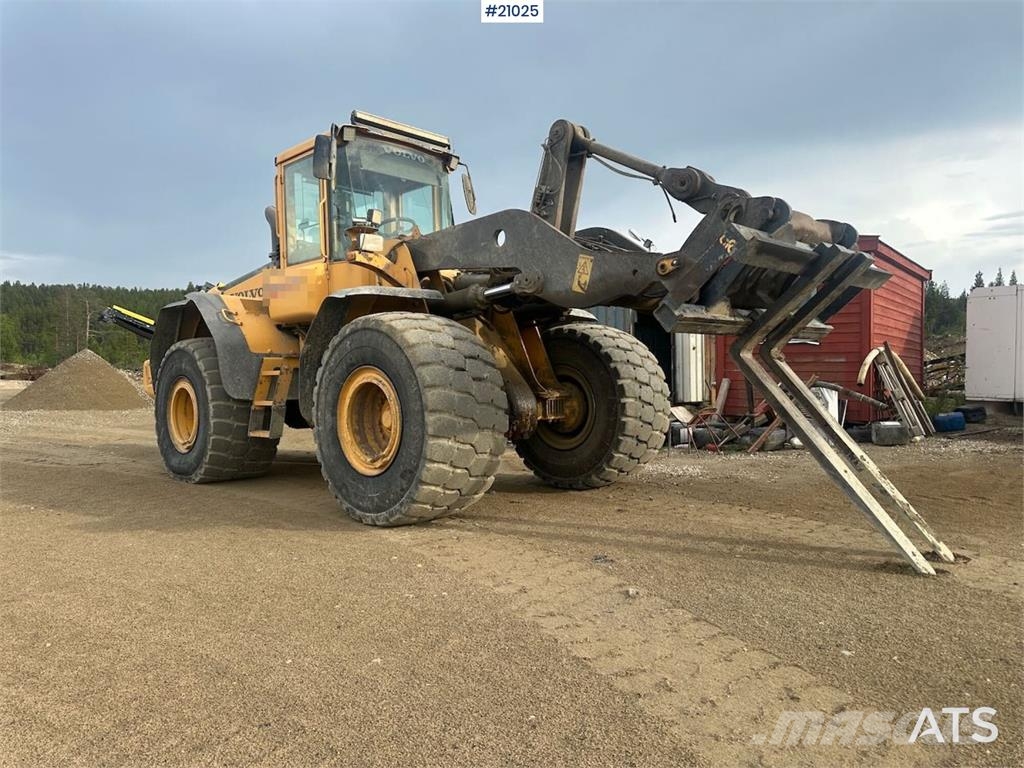 Volvo L120E wheel loader w/ weight, bucket and overhaule, 2006 ...