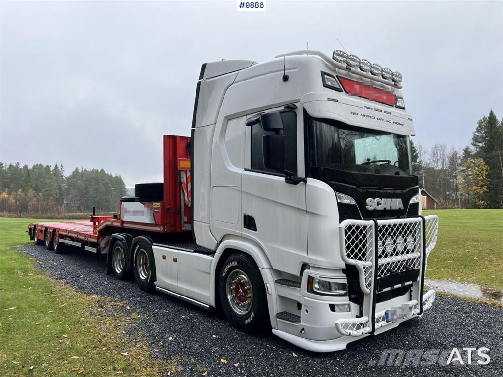 Scania R500 Tractor unit with Doll S3L Trombone Trailer, 2019, Jämtland ...