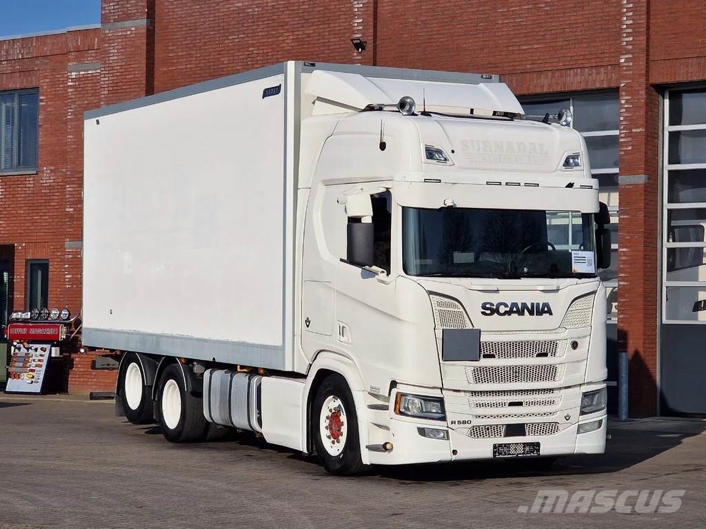 Scania R580 V8 Highline 6x2 - Box with sidedoors - Loadli