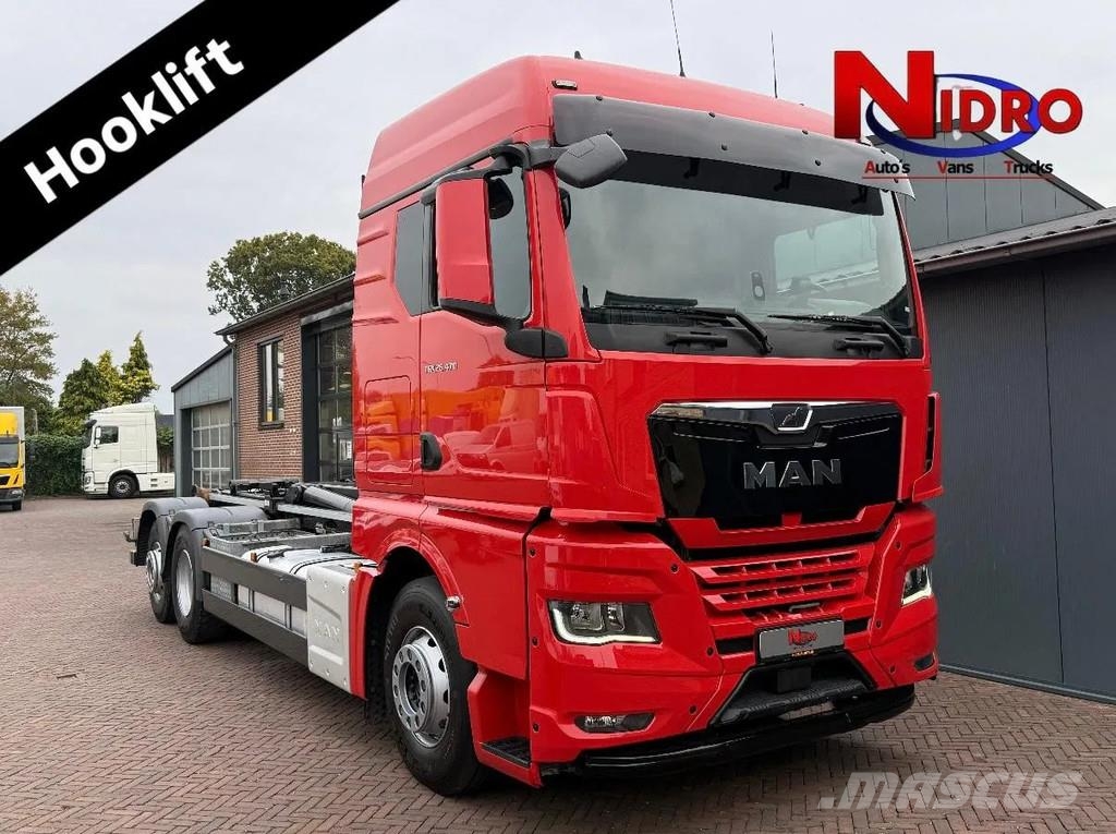 Man TGX 26.470 / Haakarm / VDL 21.T XLX / Bed / Fridge, 2021, Lienden ...