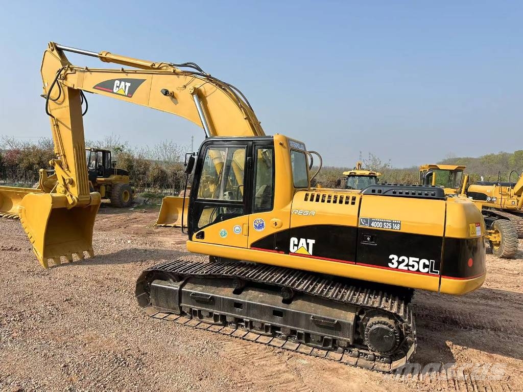 Cat 325 CL, 2018, China - Used crawler excavators - Mascus