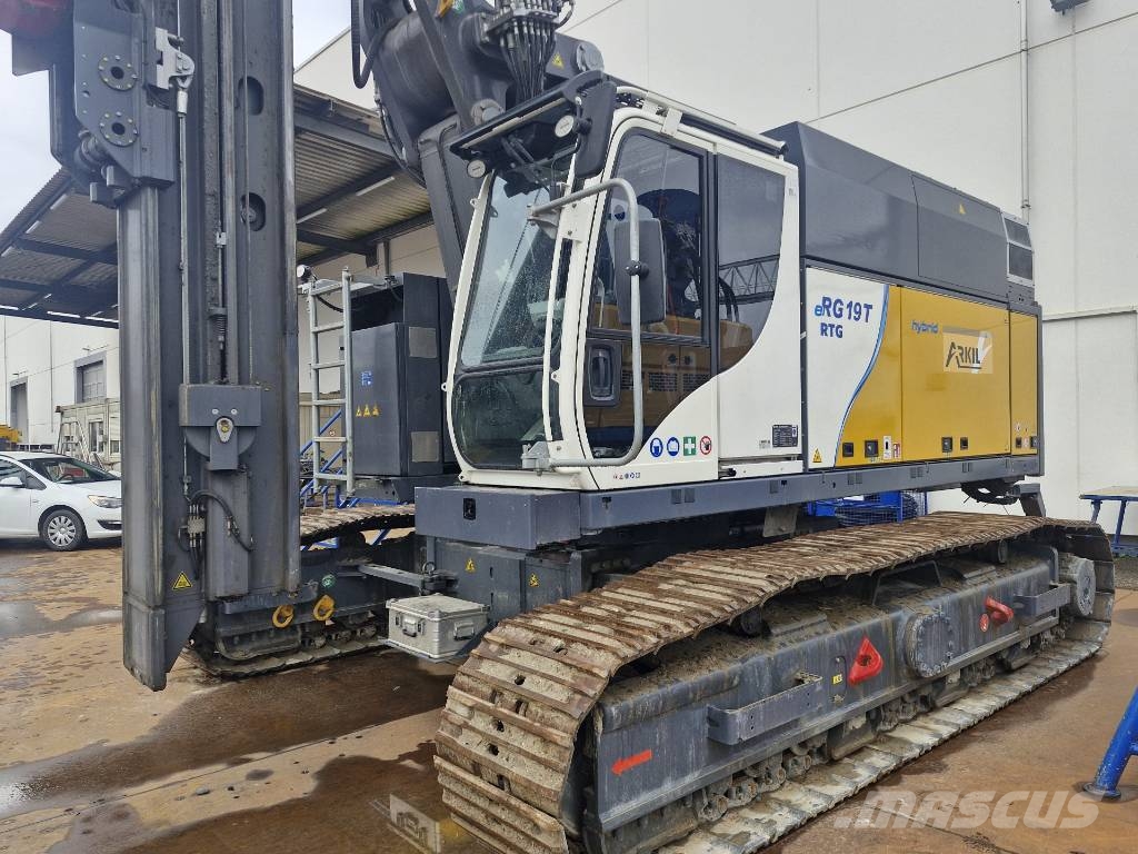 宝峨 / RTG Rüttelgerät RG 19-T Hybrid, 2022, 德国 - 打桩机 - Mascus 美国