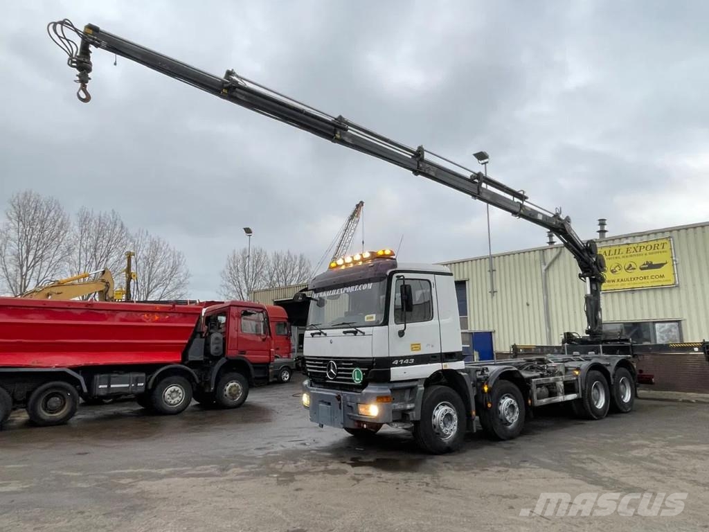 Mercedes-Benz Actros 4143 8x4 HIAB 200-5 Crane Truck Full Steel, 2002 ...