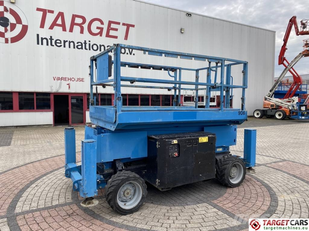 Genie GS-3369RT Diesel 4x4 Scissor Work Lift 1196cm, 2015, EINDHOVEN ...