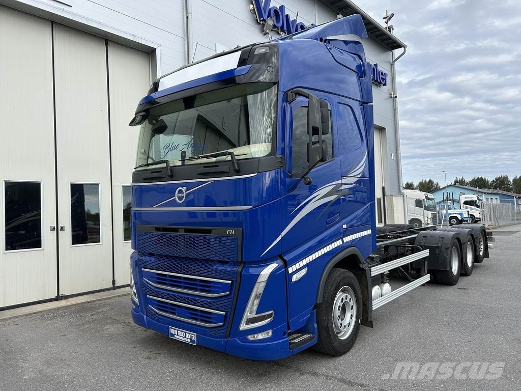 Volvo FH FH 500 I-Save Euro 6 8x4 alusta 2023, 2022, Volvo Truck Center ...