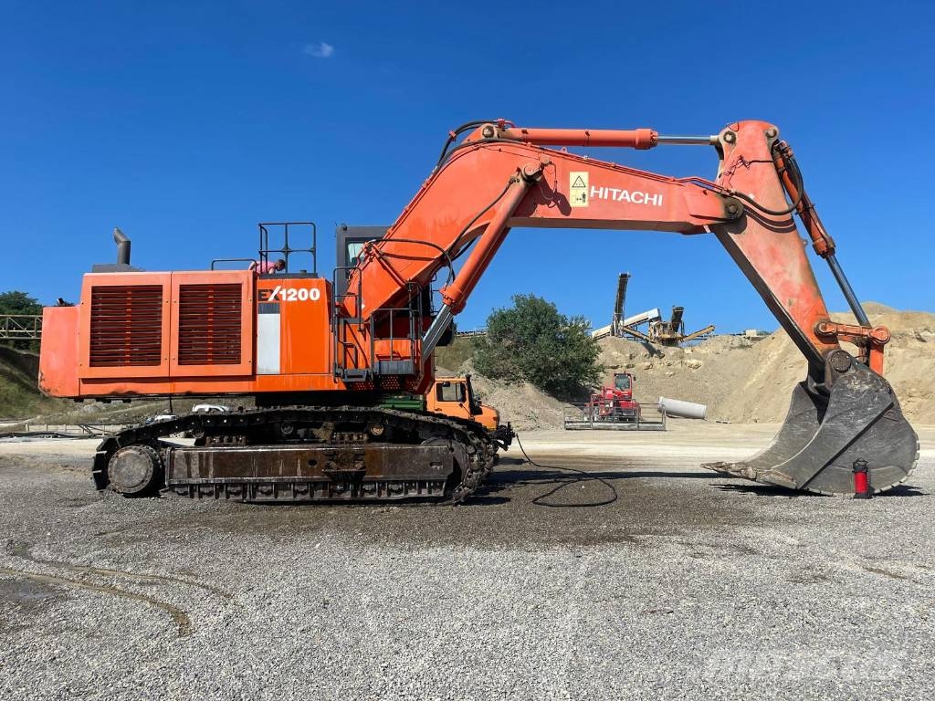 Hitachi EX 1200-6, 2014, Suiza - excavadoras de cadenas de segunda mano ...