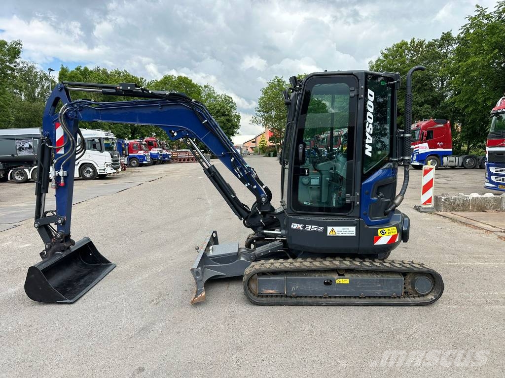 Doosan DX 35 Z, 2023, Wijdewormer, Noord-Holland, Países Bajos - mini ...