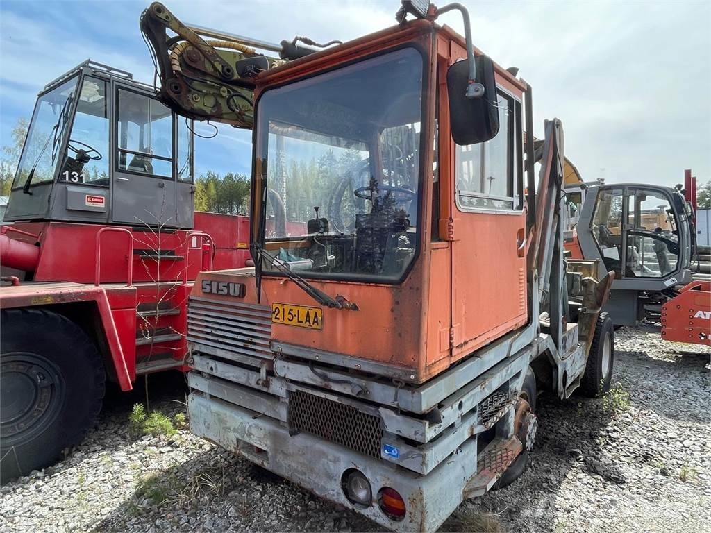 Sisu TR 150A 4x4/2600, Vetomestari, 1985, Finland - Used terminal ...