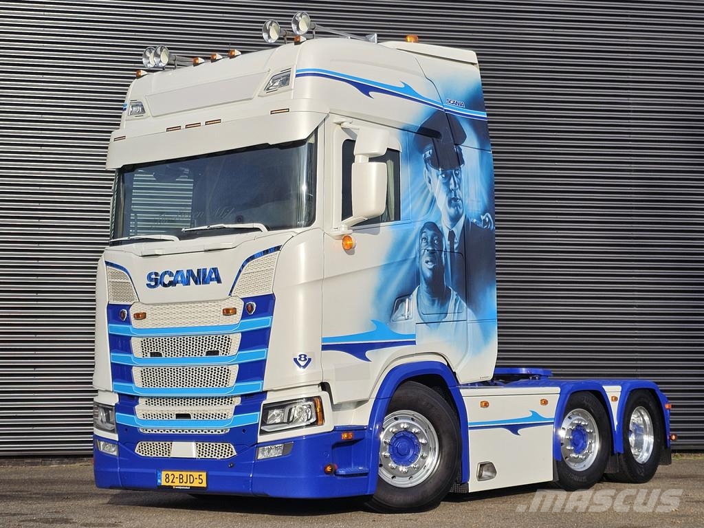 Scania S580 V8 6x2/4 / SPECIAL PAINT / SHOW, 2017, Gilze, Alankomaat ...