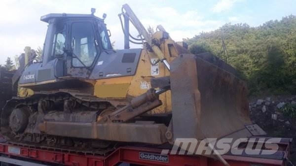 Komatsu D65 EX-12, 2000, Czech Republic - Used crawler dozers - Mascus USA