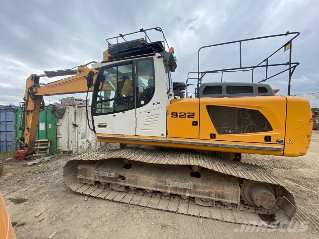 Liebherr R 922, 2016, Rotherham, South Yorkshire, United Kingdom - Used ...