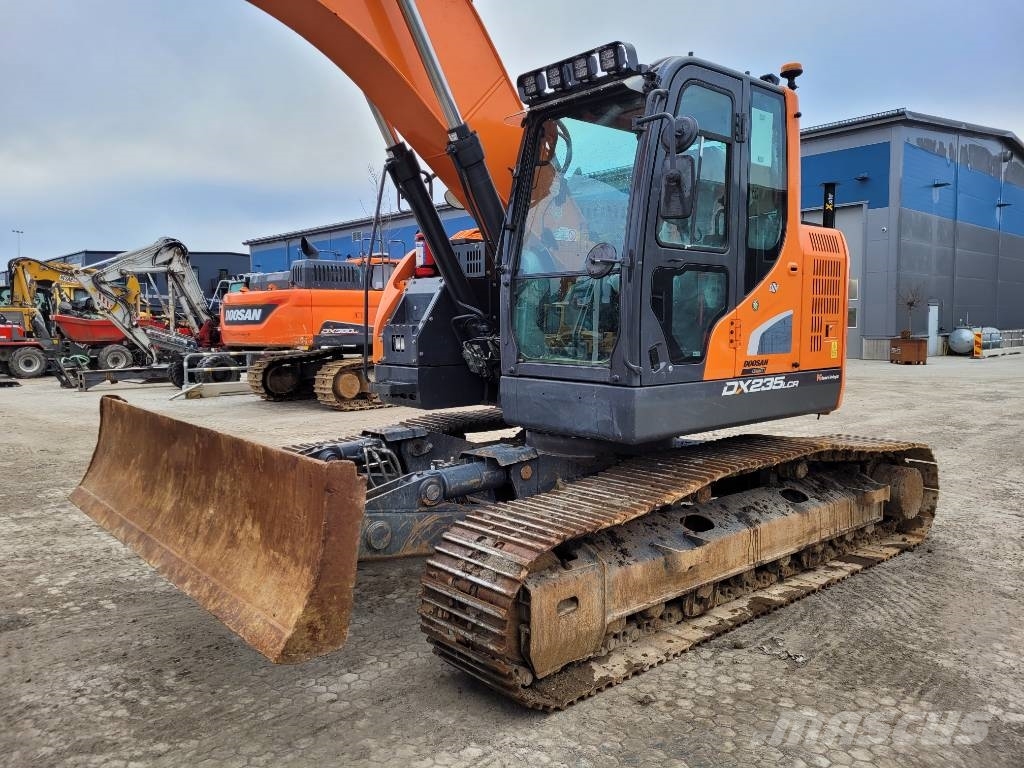 Doosan DX 235 LCR - 5 , UTHYRES - Crawler excavators for rent, Year of ...