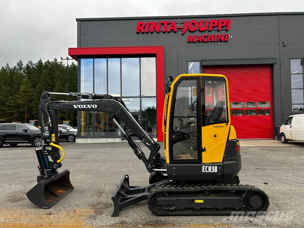 Volvo ECR 38 / Kallistuva liitin, Kauha, uudet telat!, 2012, Ilmajoki ...