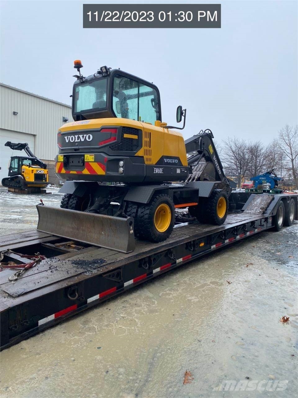 ボルボ EW60E, 2020, New Hudson, Michigan, アメリカ - 中古 ホイール式油圧ショベル（ユンボ、バックホー） - マスカス・ジャパン