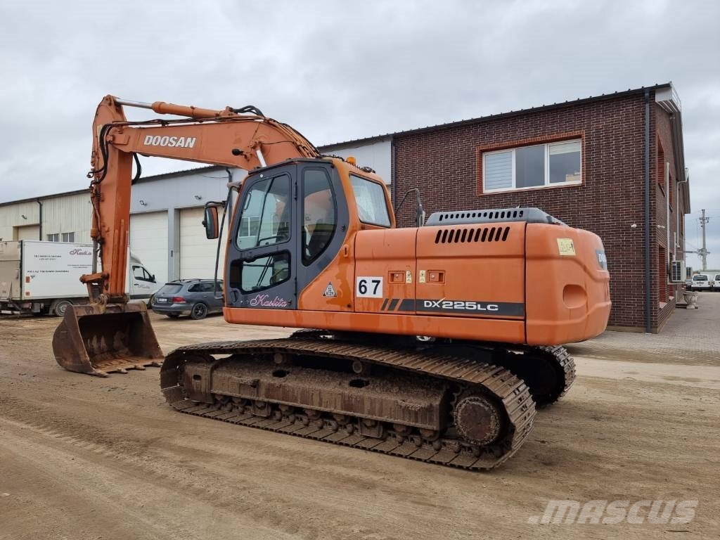 Doosan DX 225 LC, 2010, Lithuania - Used crawler excavators - Mascus